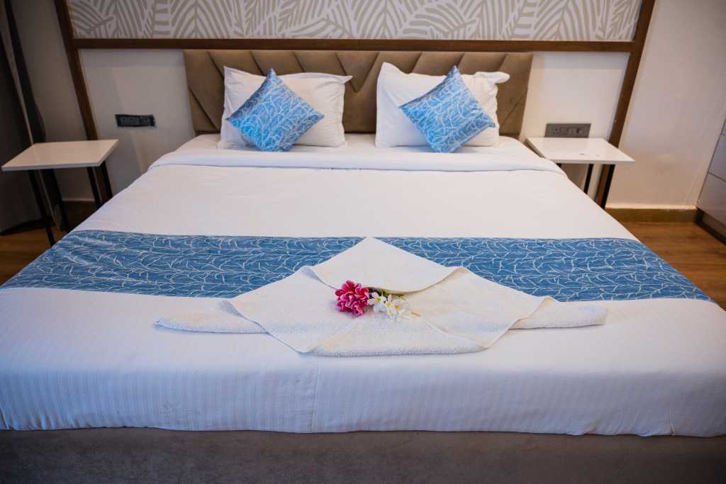 Ashva Retreat – A Nature-Inspired Luxury Villa Near Hyderabad